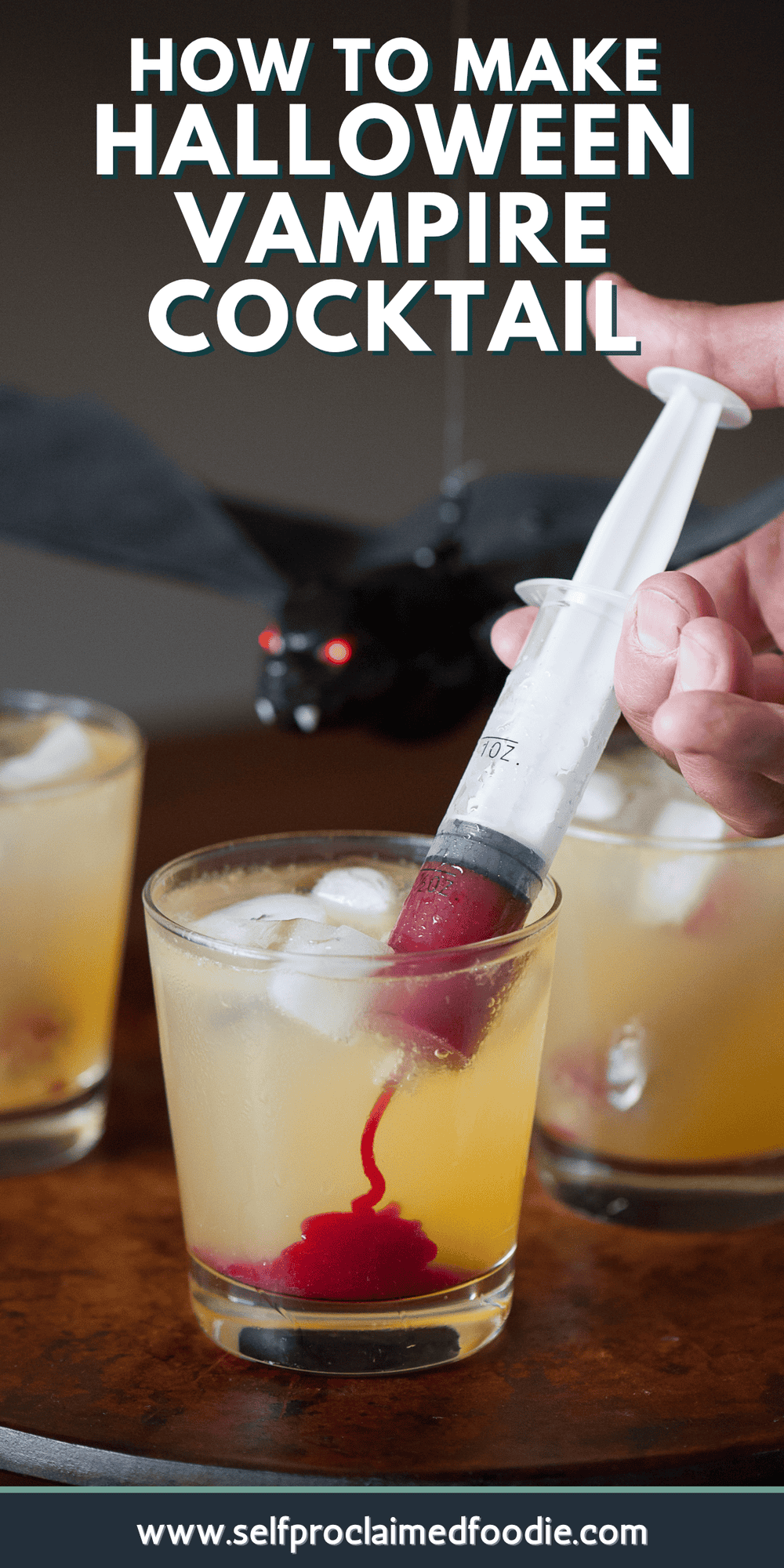 Halloween Vampire Cocktail - Self Proclaimed Foodie