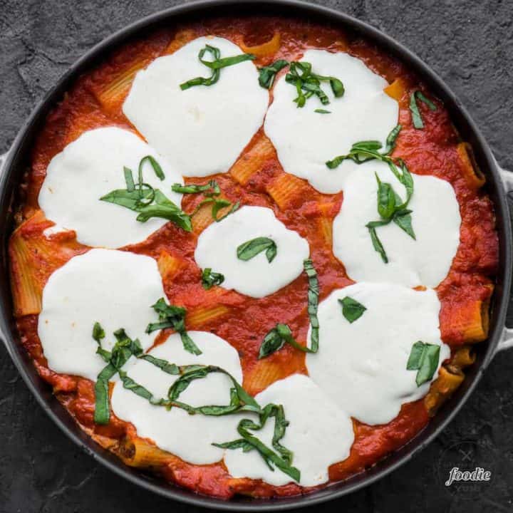 Cheesy Baked Rigatoni Pasta - Self Proclaimed Foodie