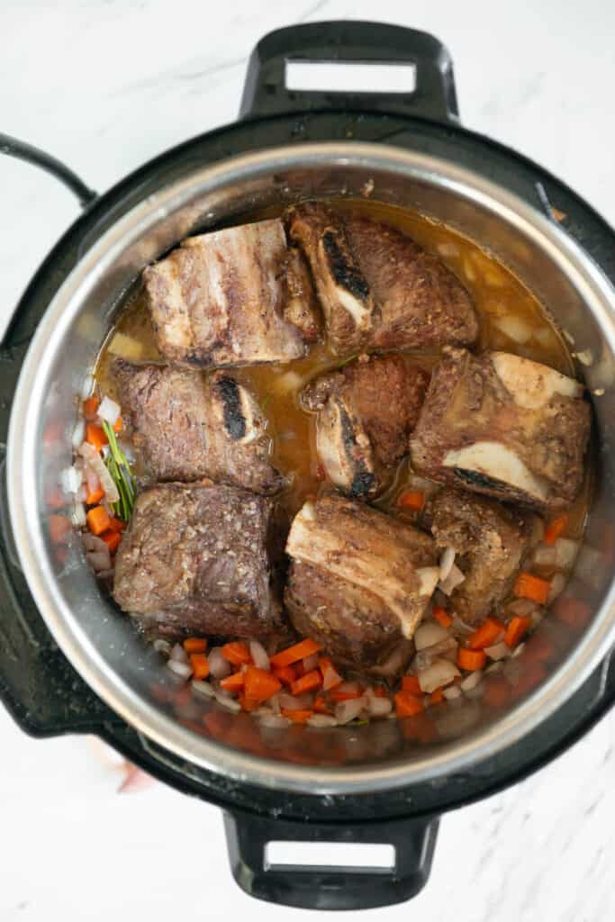 Instant Pot Short Ribs with Gravy