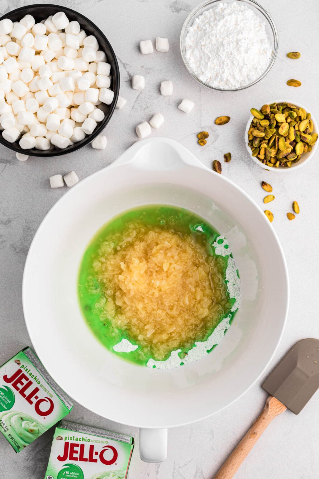 Watergate Salad - Self Proclaimed Foodie